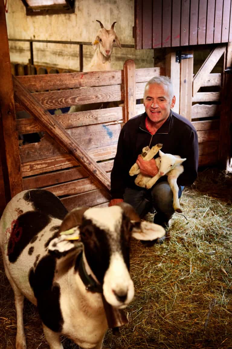 Patrick Theil-bergeries- Viella Chambre-d'hôtes-Les-Gentianes©HPTE_Eric ...